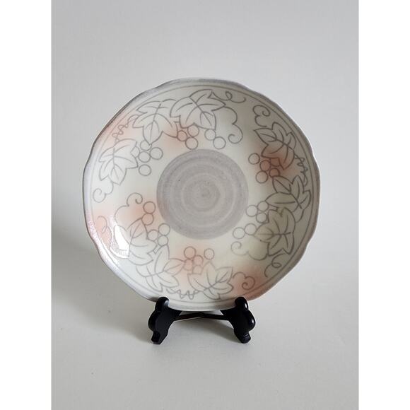 Unknown | Dining | Vintage Japanese Ceramic Dish Grapevine Design 625 ...